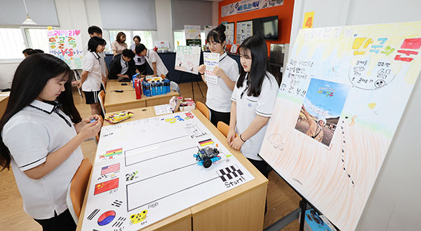 '학력'으로 증명하고 '책임교육'으로 완성